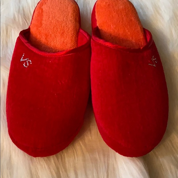 Victoria's Secret | Shoes | New Victorias Secret Slippers Red Vs In ...